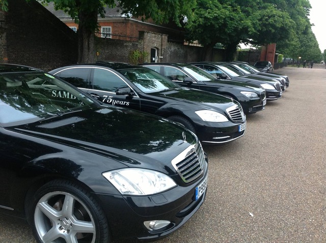Travel with Luxury and Style in Mercedes Benz - London VIP Chauffeurs ...